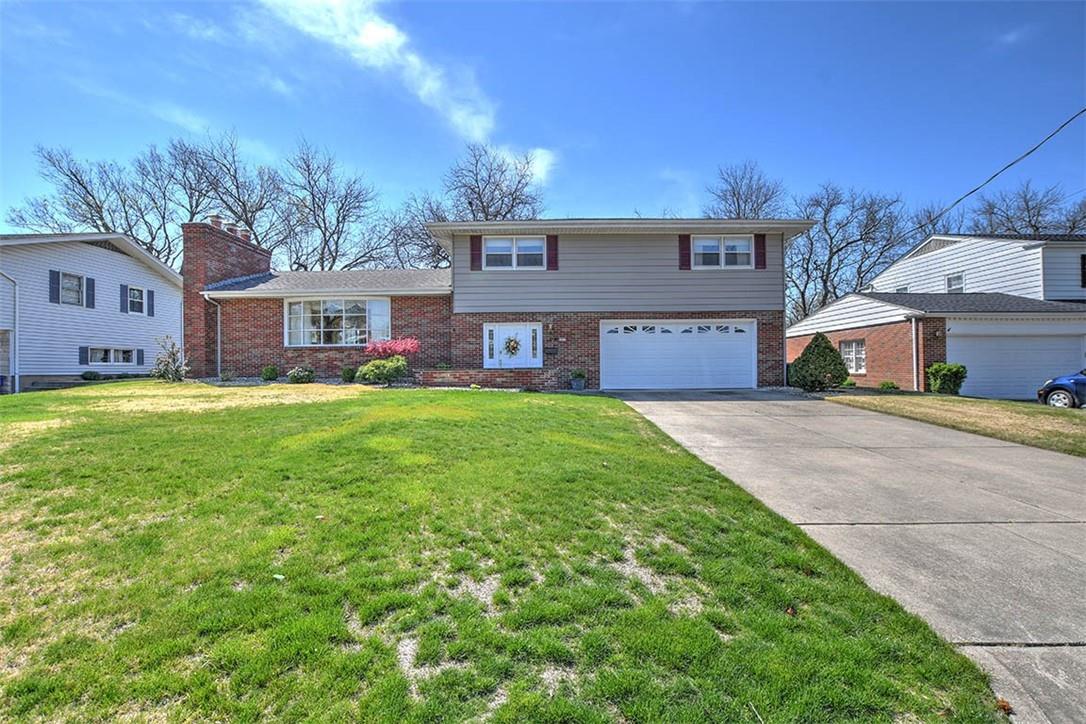 2671 W Macon Street, Decatur, IL 62522