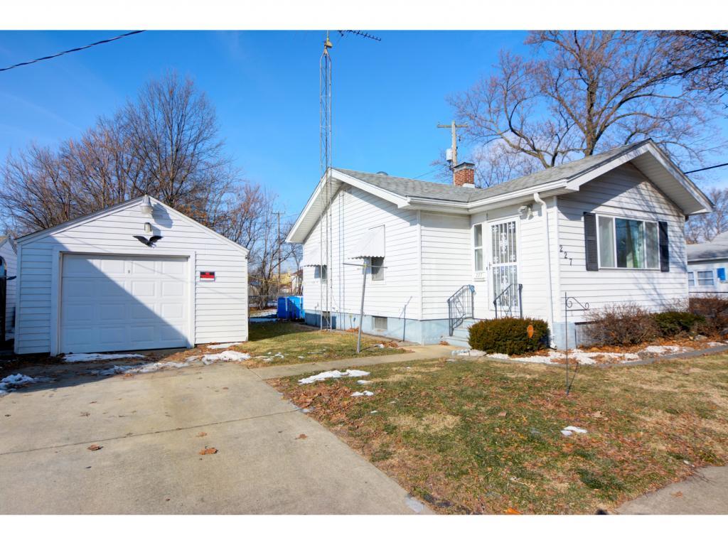 227 S 23Rd Street, Decatur, IL 62521