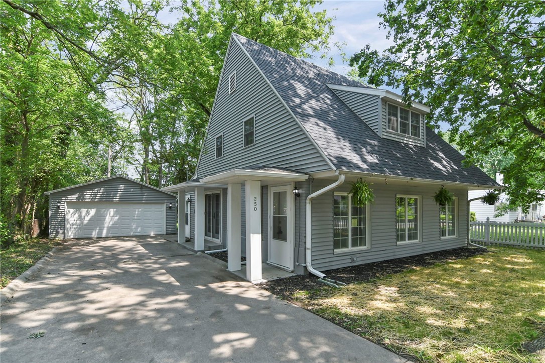 250 E Melrose Court, Decatur, IL 62526