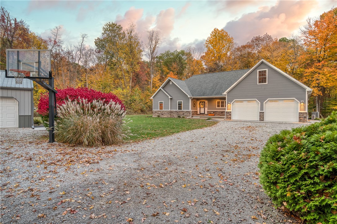 25620 Alan Lane, Dennison, IL 62423