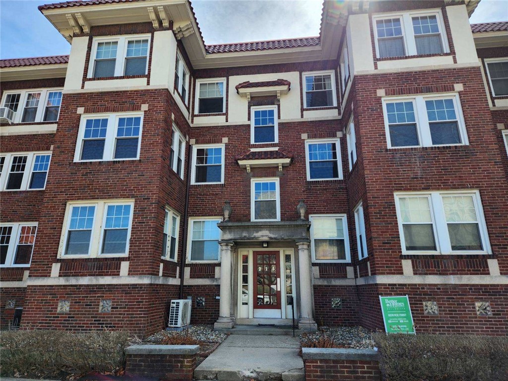 215 W William Street, #6, Decatur, IL 62522