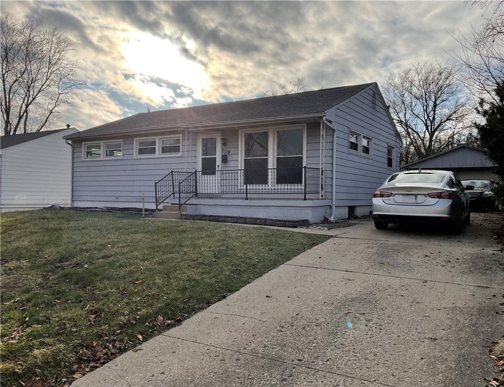 139 Isabella Drive, Decatur, IL 62521