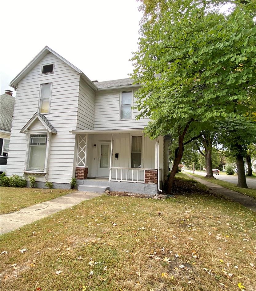 1552 E Main Street, Decatur, IL 62521