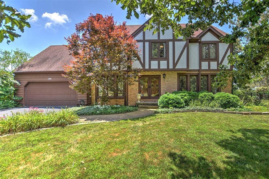 180 Hickory Point Court, Forsyth, IL 62535