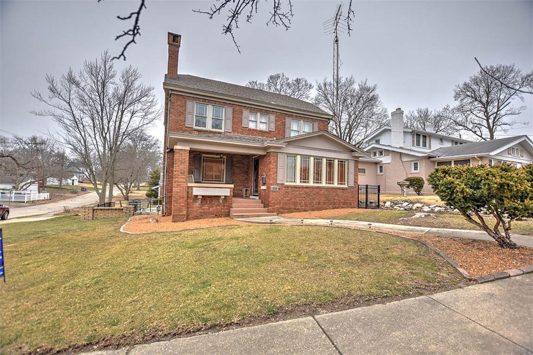 2050 Main Street, Decatur, IL 62522