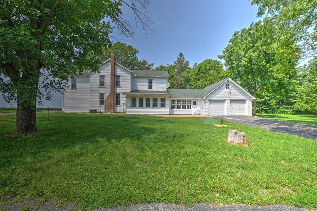 1676 E Elwin Road, Decatur, IL 62521