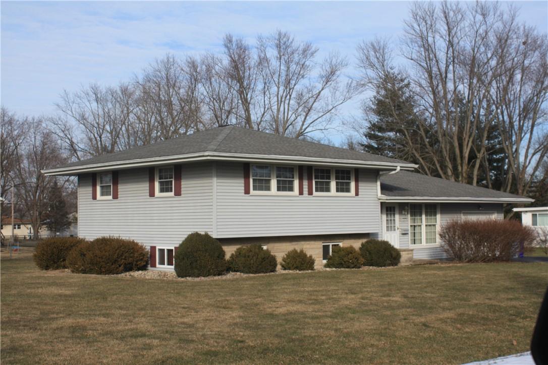 212 Oxford Drive, Decatur, IL 62521