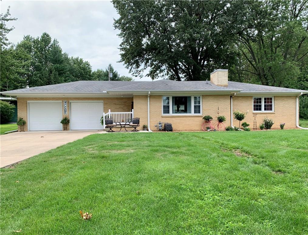 14 N Country Club Road, Decatur, IL 62521