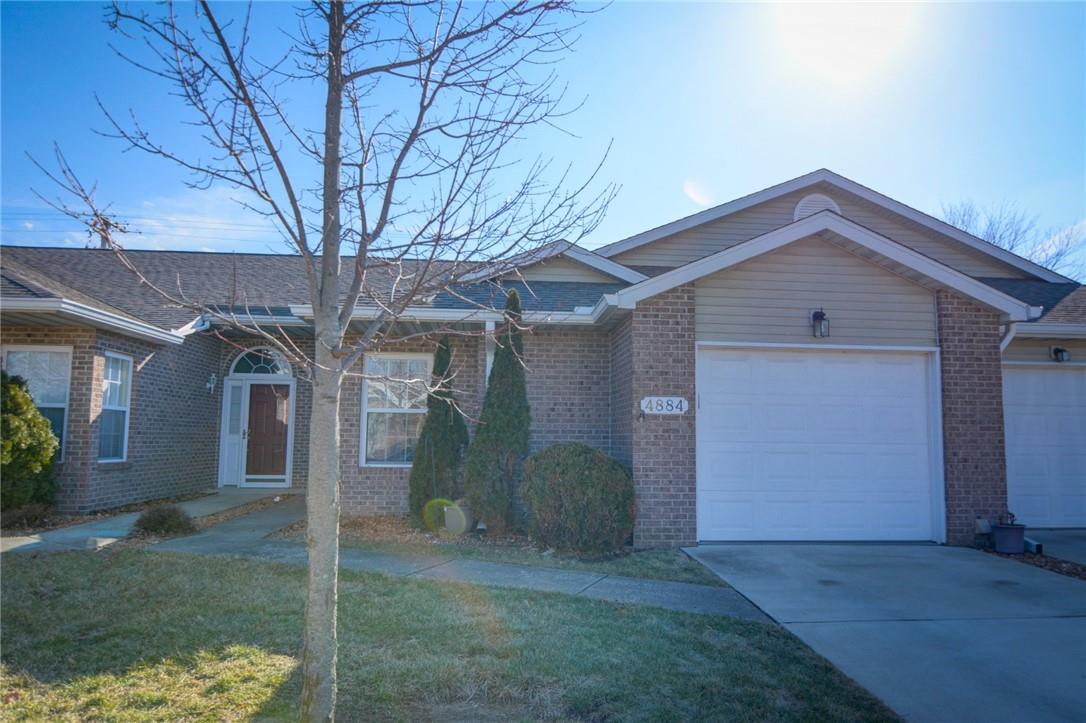 4884 Arbor Court, Decatur, IL 62526