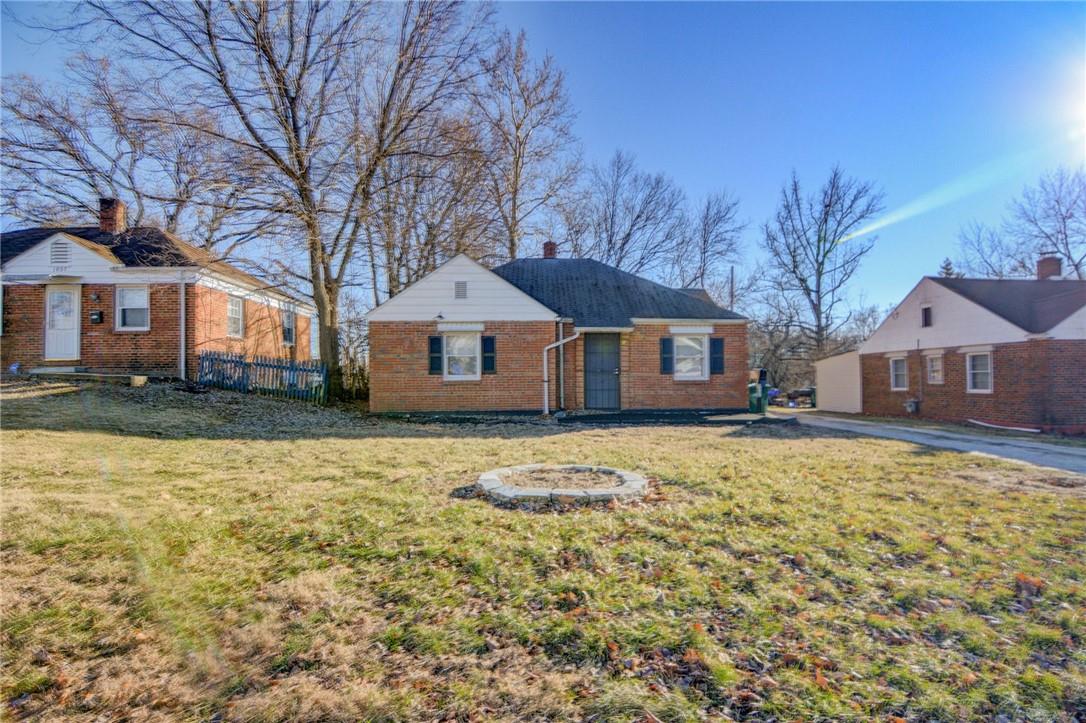 1045 Tuttle Street, Decatur, IL 62522